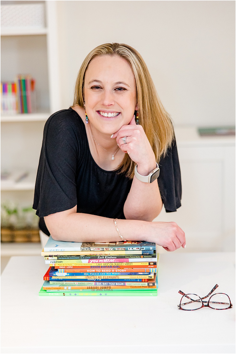 Colorful Apple Book Club - The Colorful Apple